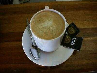 Gutter Bar Restaurant And Store, Moreton Island - 21 Kooringal ...