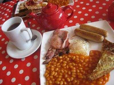 Cafe Royal, Fleetwood - Menu, prices, restaurant rating