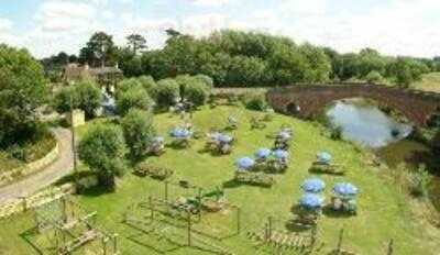 The Fish At Wixford, Wixford - Menu & Reviews