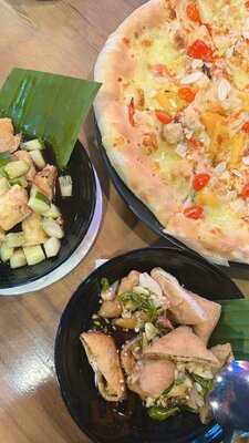 Bambu Ungu Resto, Medan - Menu, prices, restaurant rating